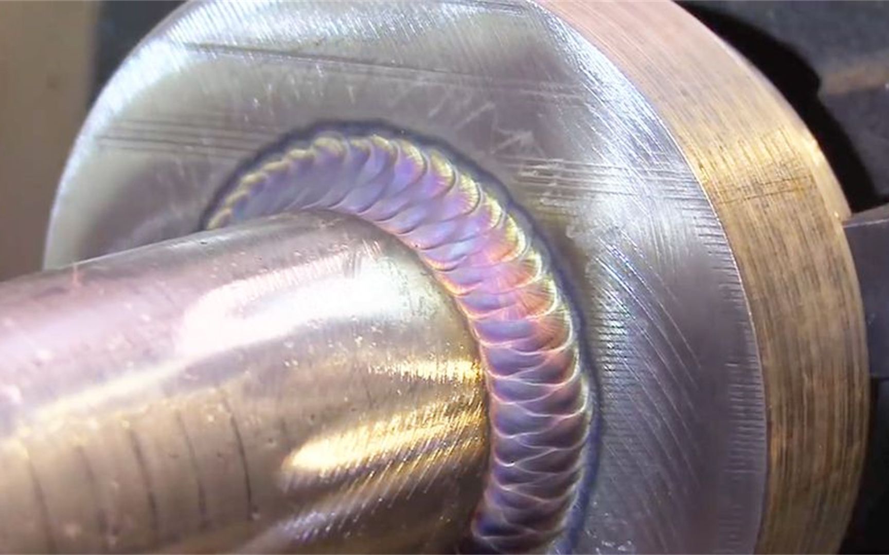 The best welding effect - 'FISH-SCALE'---it's also known as 'swing ...